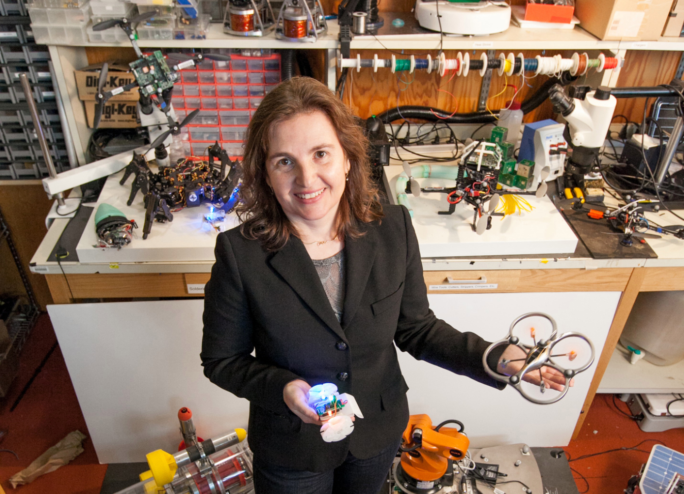 MIT, El robot CSAIL desinfecta GRANDES SUPERFICIES Revista NUVE